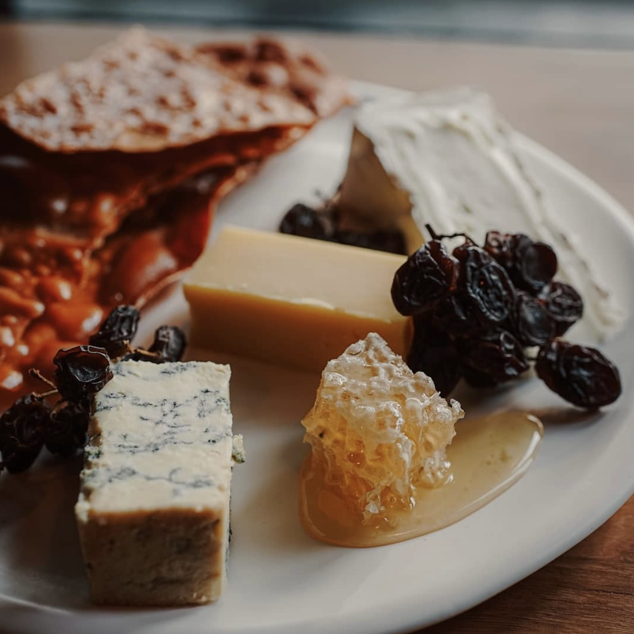 Restaurants & bars in Canberra with a killer cheese board | OutInCanberra