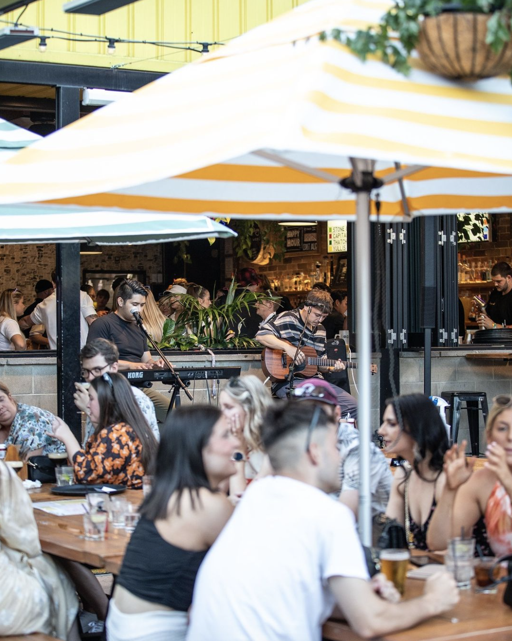 Best pubs in Canberra | OutInCanberra